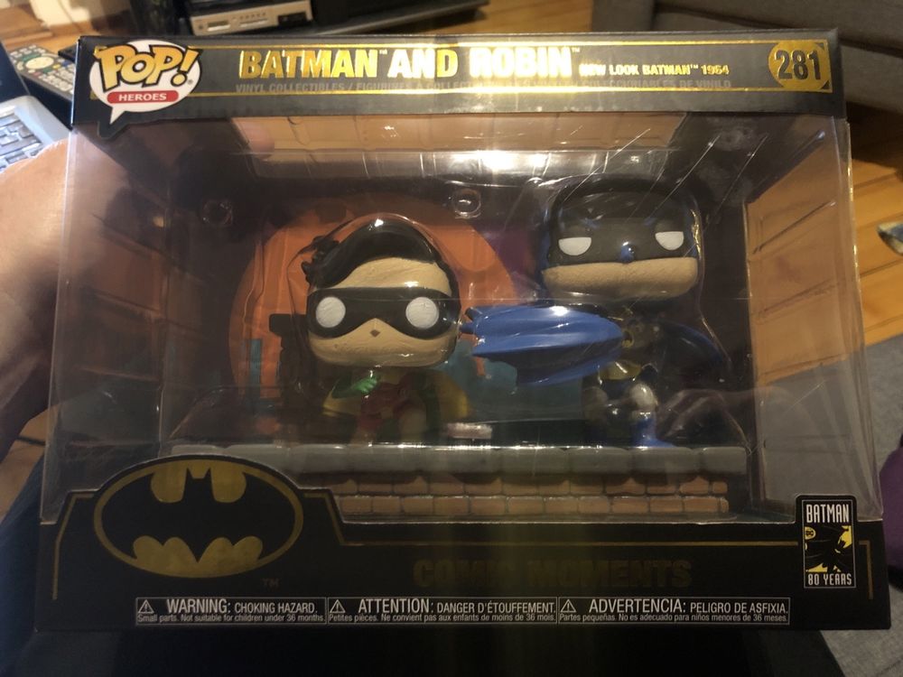 Funko Pop Batman and Robin (new look 1964) (Gebraucht) in Lausanne für ...