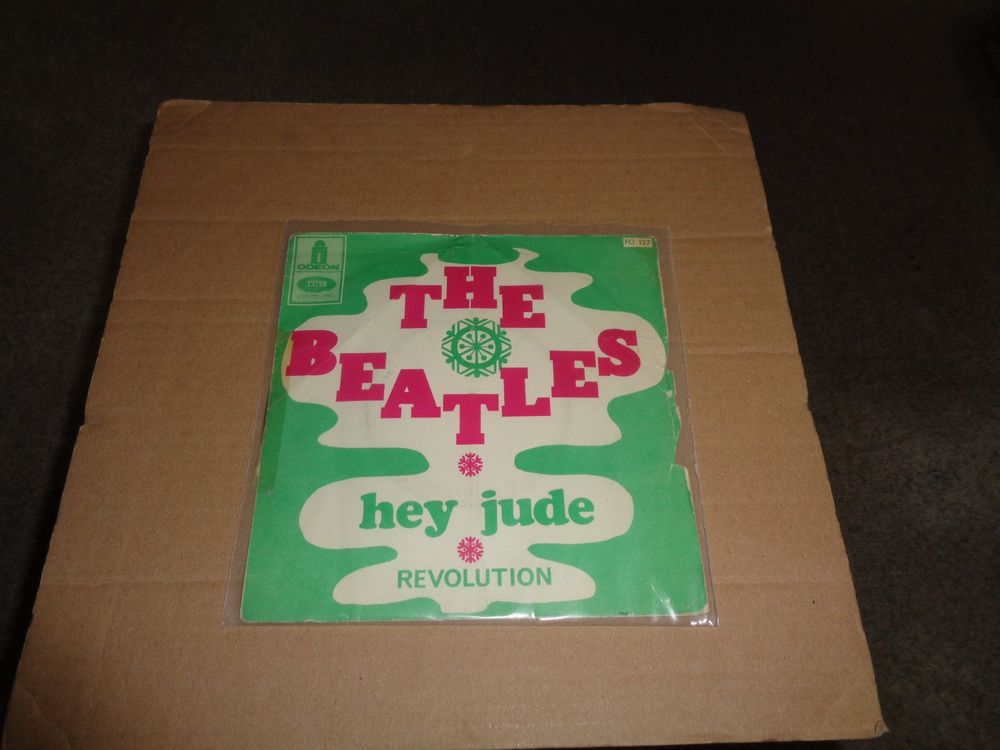The Beatles - Hey Jude / Revolution Single (Gebraucht) in trimbach für CHF 5 – mit Lieferung auf ...