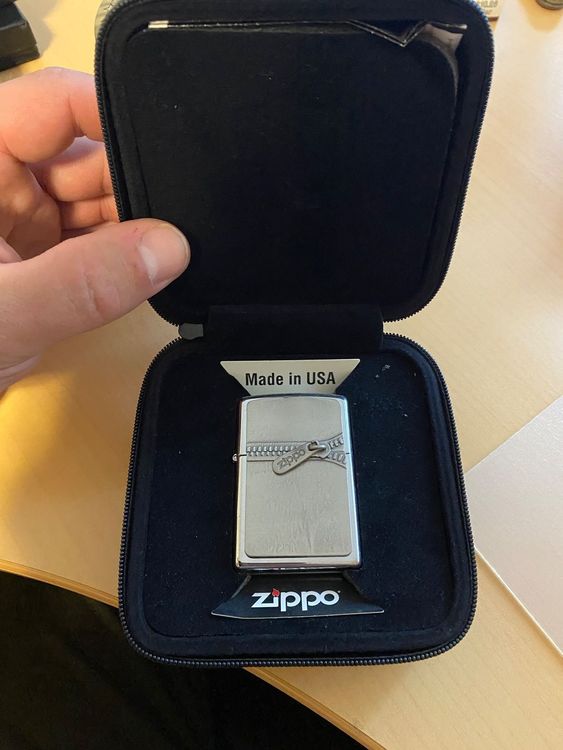 Zippo Limited Zipper Edition | Kaufen auf Ricardo Zippo Limited Zipper Edition | Kaufen auf Ricardo