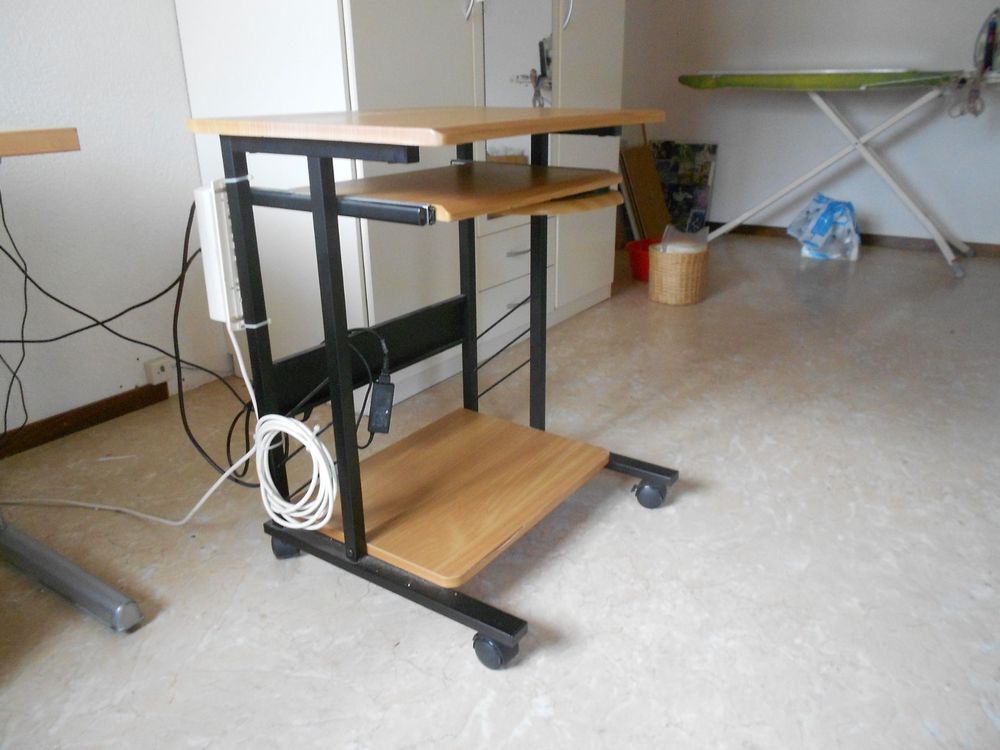 PC Tischli PC Tisch PC Möbel Computer Tisch/Tischli/Möbel (Gebraucht ...