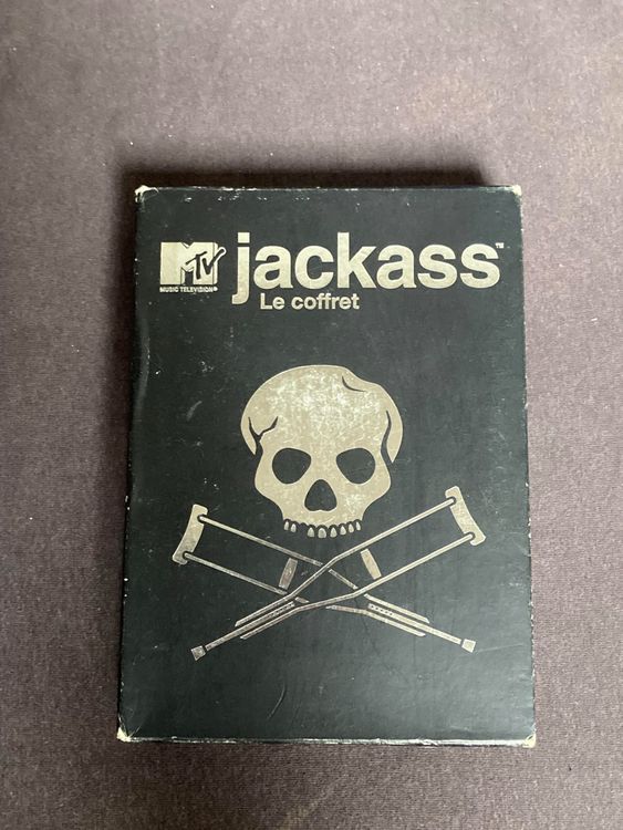 Coffret DVD Jackass 4 Volumes + Bonus + Fascicule (D'occasion) à ...