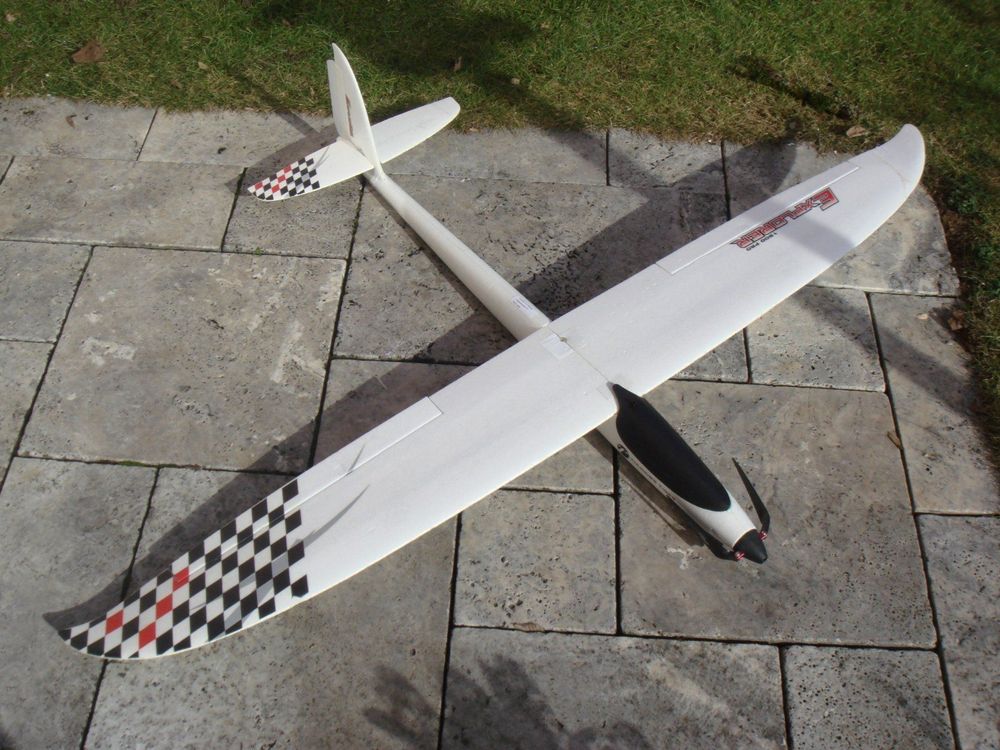 Hotliner Explorer 1500 Pro | Kaufen auf Ricardo