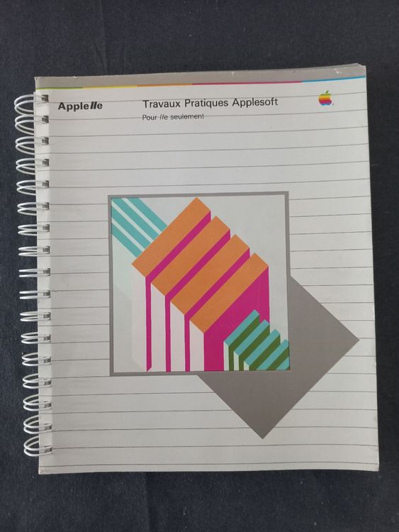 Vintage. Apple IIe Manuel (Gebraucht) in LAUSANNE für CHF 20 – mit ...