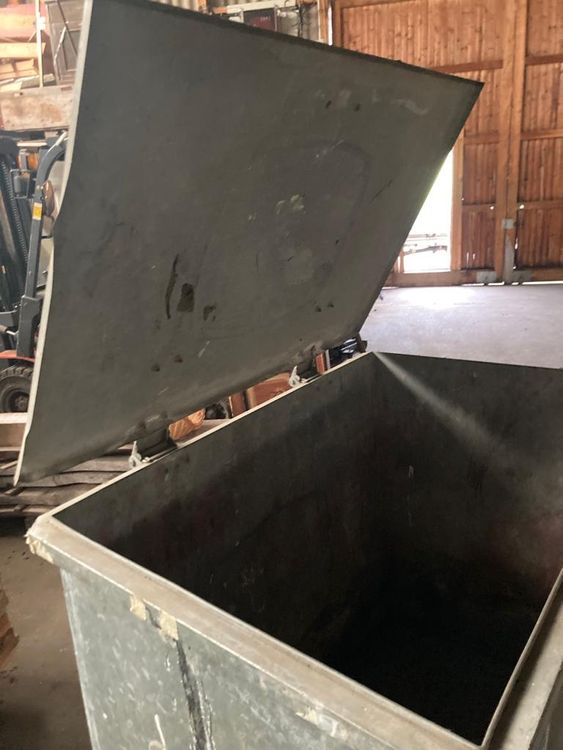 Stahlcontainer 800 lt (Gebraucht) in Huttwil für CHF 90 – nur Abholung ...