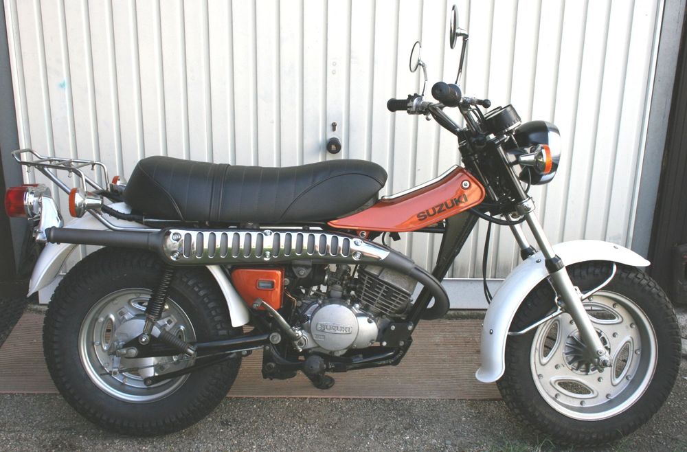 Suzuki RV 125. Oldtimer Jahrgang 1979. 123ccm / 6.25KW. (Gebraucht) in ...
