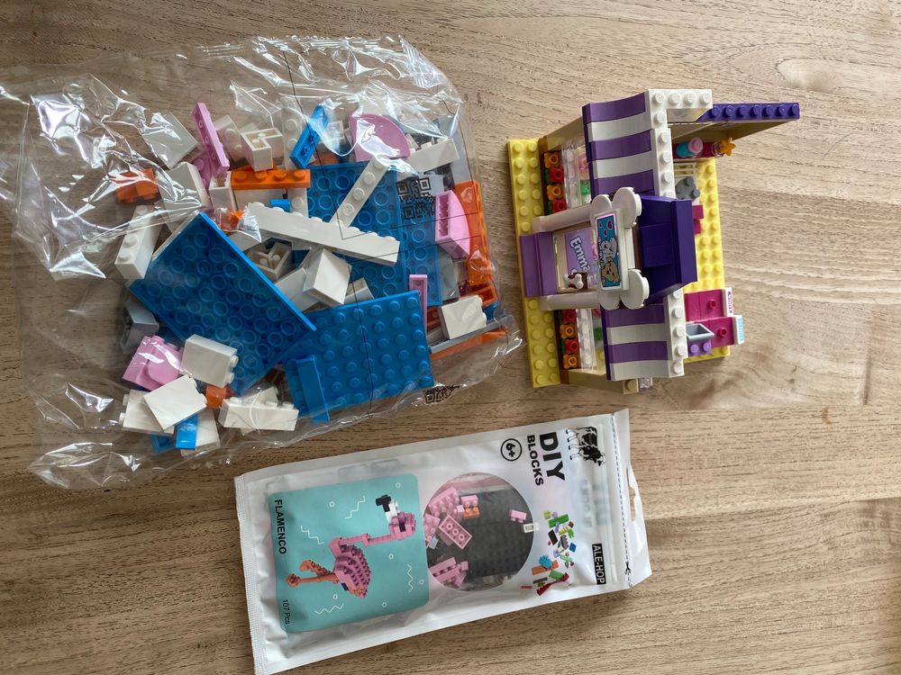 lot de différents lego et lego Friends (Neu (gemäss Beschreibung)) in ...