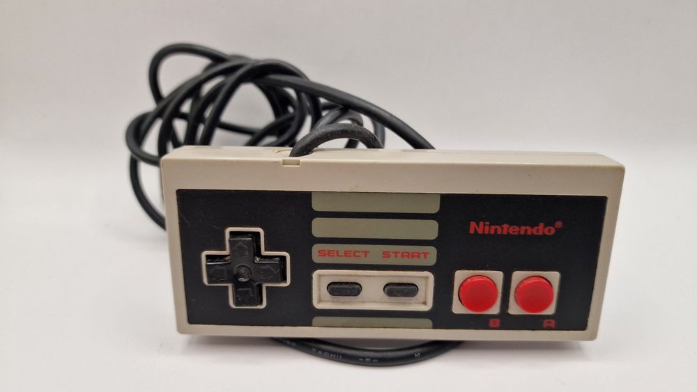 Original Nintendo NES Controller | Kaufen auf Ricardo