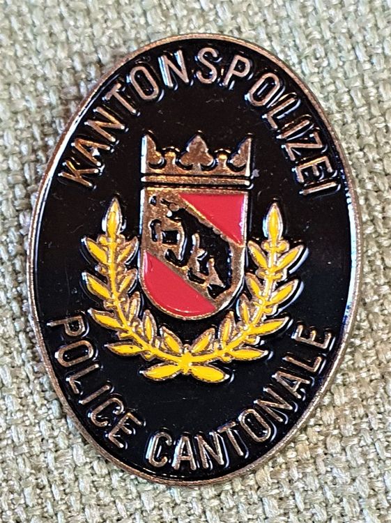 H205 - Pin Kantons Polizei Police Canto. (Gebraucht) in Reinach BL für CHF 4 – mit Lieferung auf ...