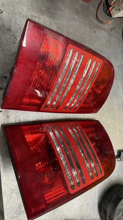 2x Rückleuchten Skoda Oktavia 2001 (Gebraucht) in Rehetobel für CHF 20 – mit Lieferung auf ...