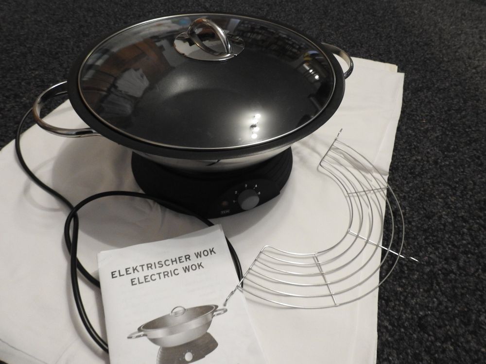 Elektrischer Wok TCM, neuwertig (nie gebraucht) (Neu (gemäss ...