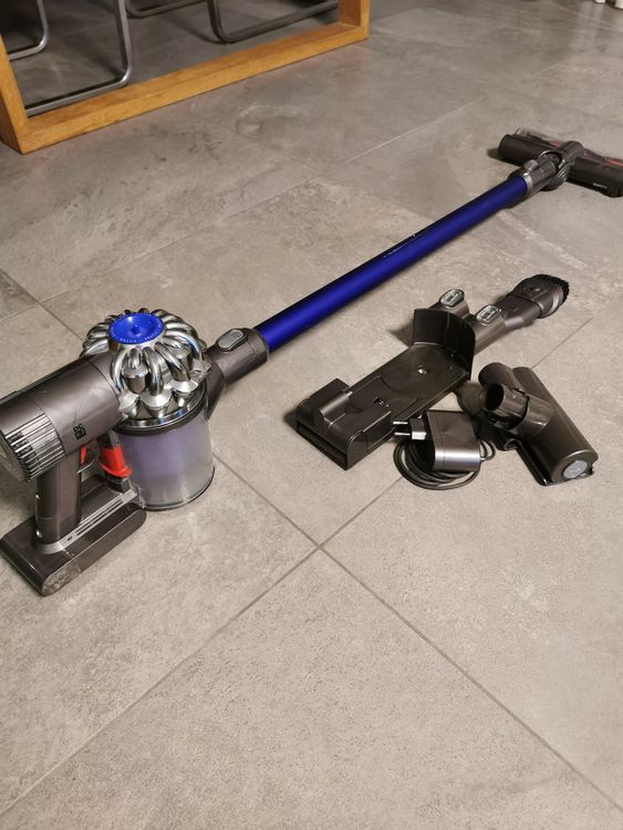 Dyson Dc62 Schaltet Ein Und Aus