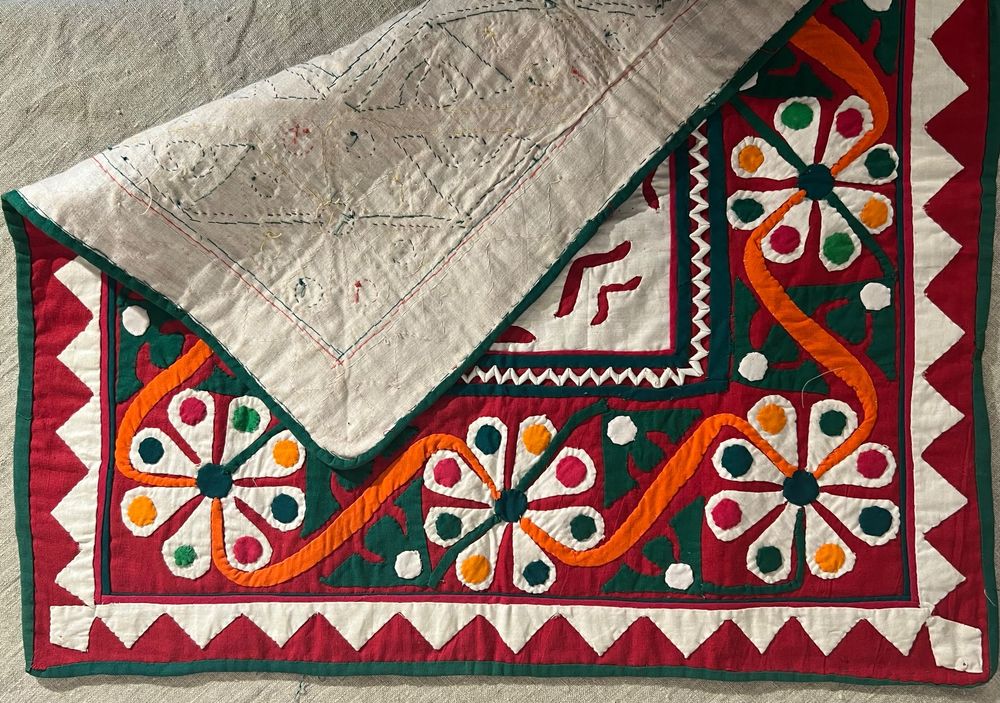 Petite tenture patchwork, Pakistan, coton (Gebraucht) in Genève für CHF 15 – mit Lieferung auf ...