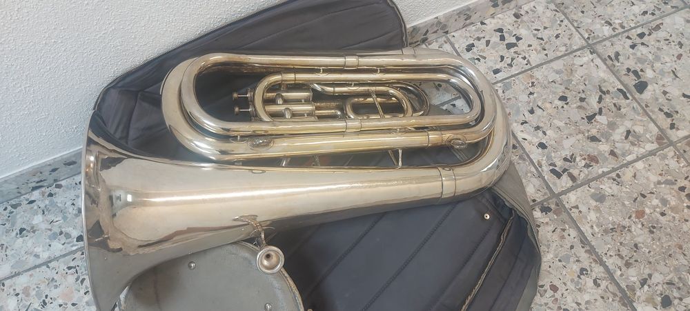 F-Tuba Besson Westminster 3 -Ventilen inkl.mundstück (Gebraucht) in ...