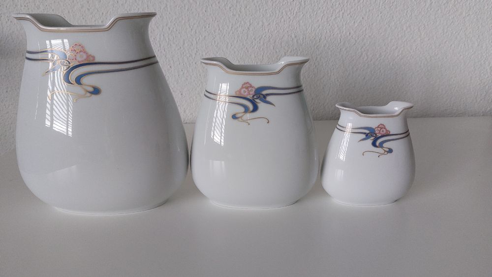 3er Set Porzellan Vasen Classic Rose Rosenthal (Neu (gemäss Beschreibung)) in Rain für CHF 5 ...