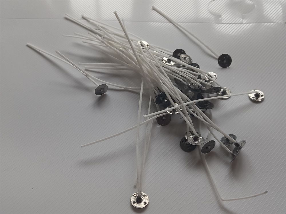 500x Dochte für Kerze 8cm - Méche pour bougie (Neu und originalverpackt) in Bremblens für CHF 20 ...