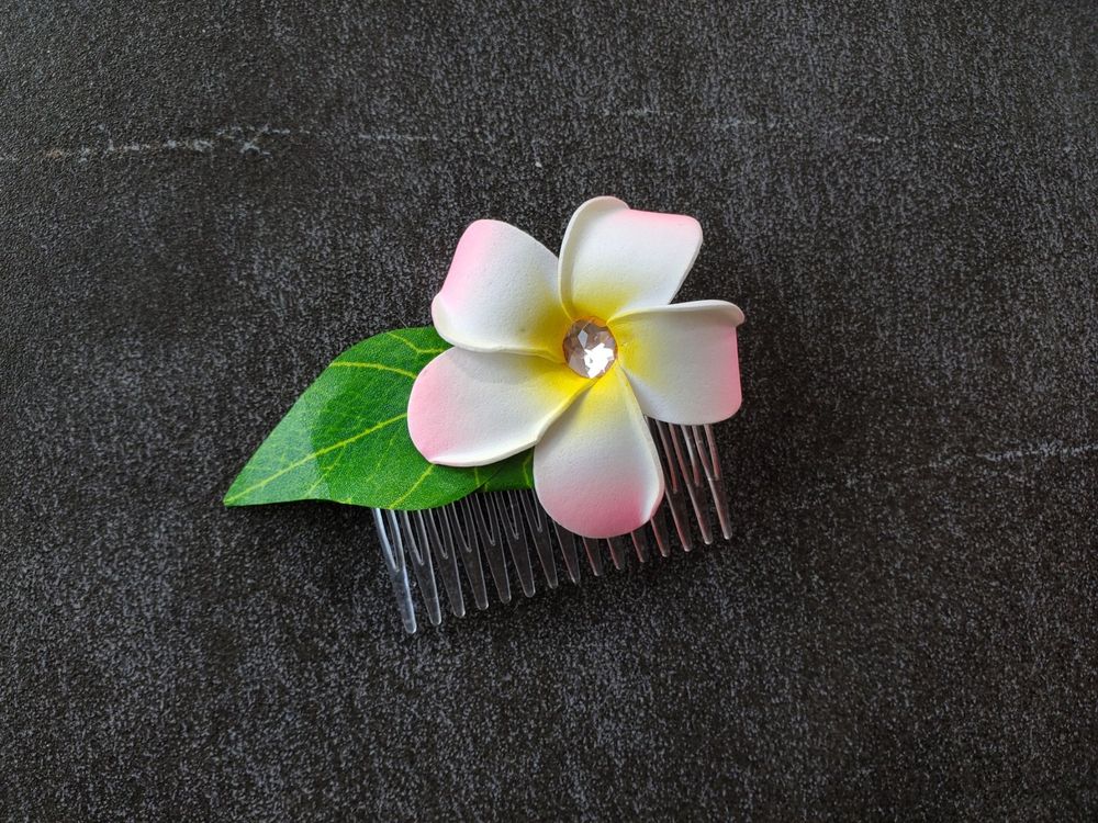 Vajana Kostüm (Gebraucht) in Schwarzsee für CHF 10 – mit Lieferung auf ...