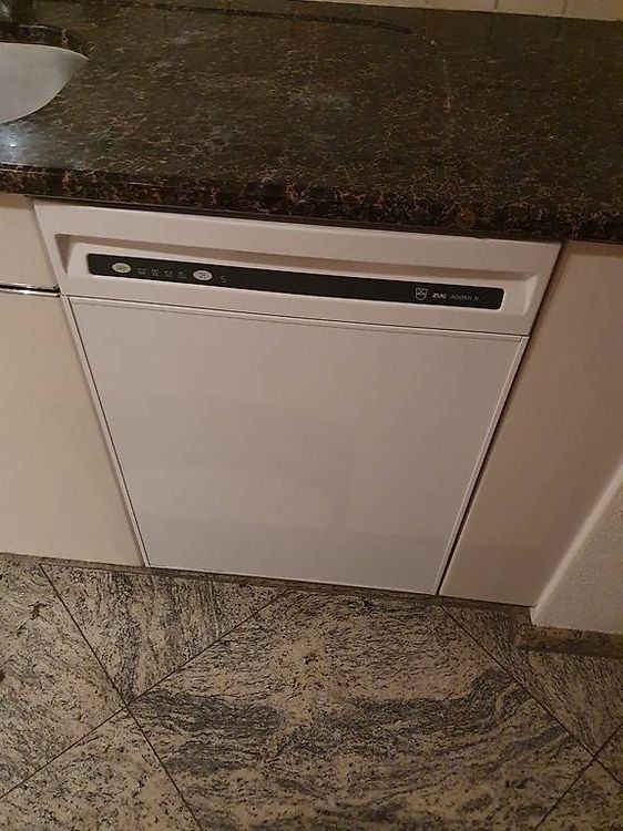 Geschirrspüler VZUG Adora N CH-Norm (55 cm) (Gebraucht) in Niederhasli ...