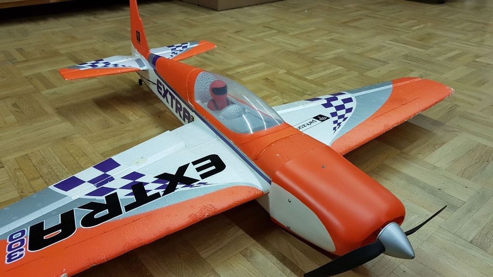 EXTRA 300 ParkZone | Kaufen auf Ricardo