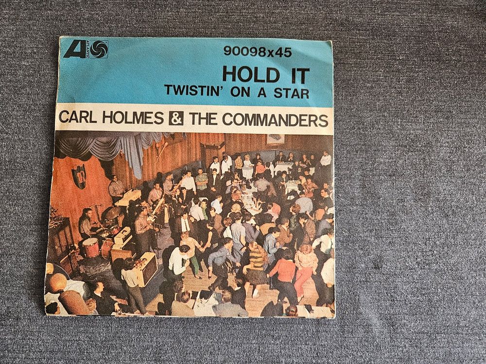 Carl Holmes and the Commanders (Gebraucht) in Gontenschwil für CHF 1 ...