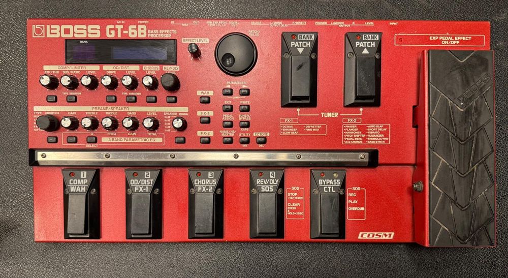 BOSS GT-6B Bass Effects Processor Made in Taiwan (Gebraucht) in Zürich ...