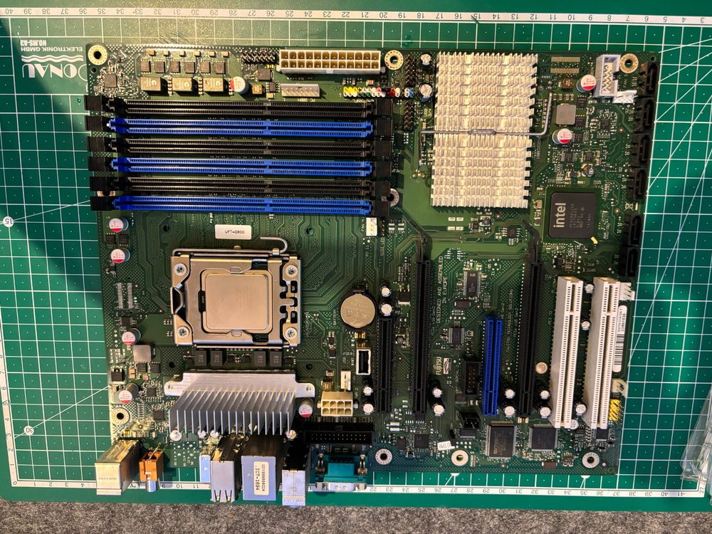 Intel Sockel 1366 Core i7 Processor i7-960 | Kaufen auf Ricardo Intel Sockel 1366 Core i7 Processor i7-960 | Kaufen auf Ricardo