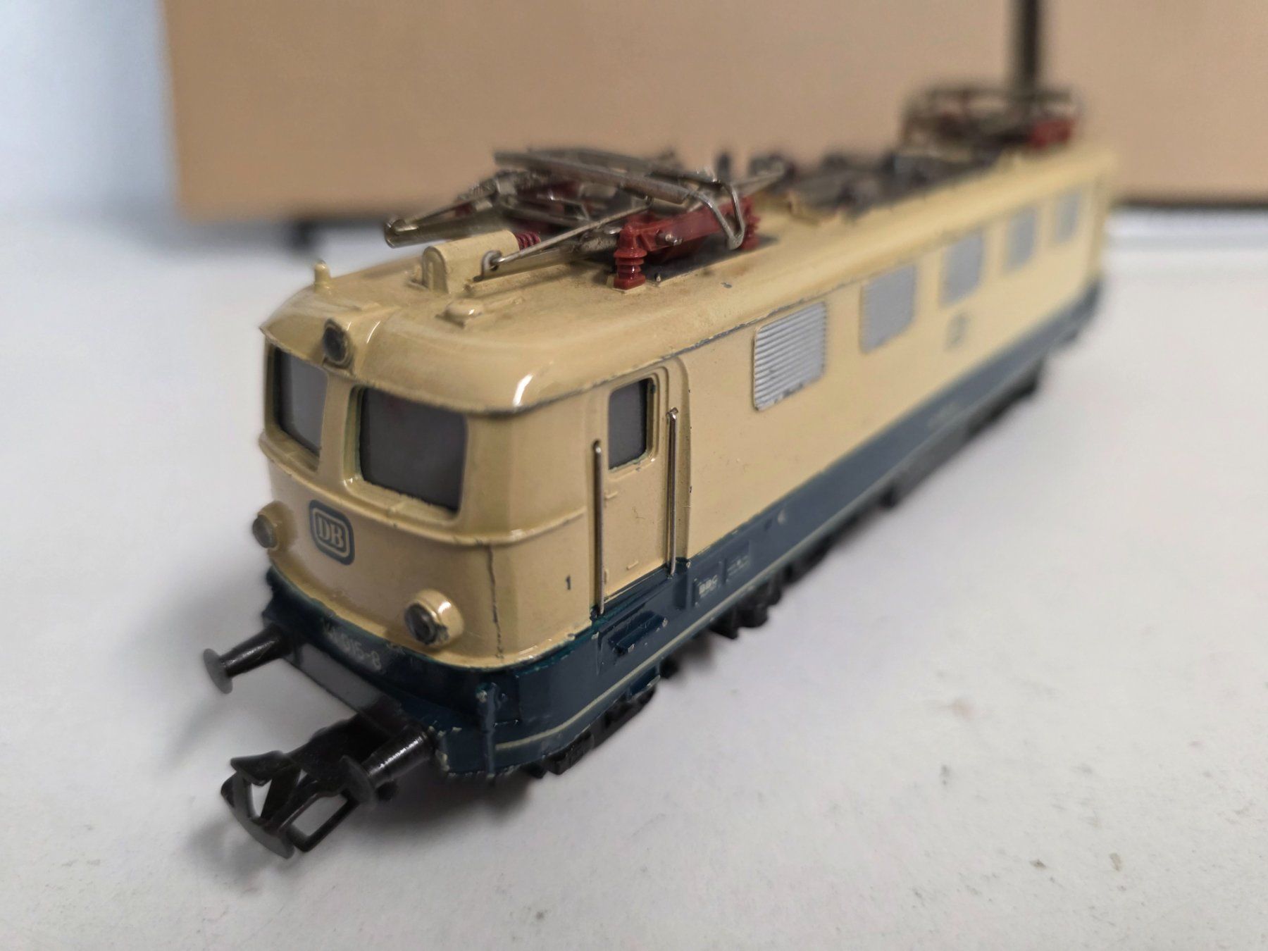 Märklin lok Br 141 015-8 DB dès 1.-fr (Gebraucht) in bassecourt für CHF ...