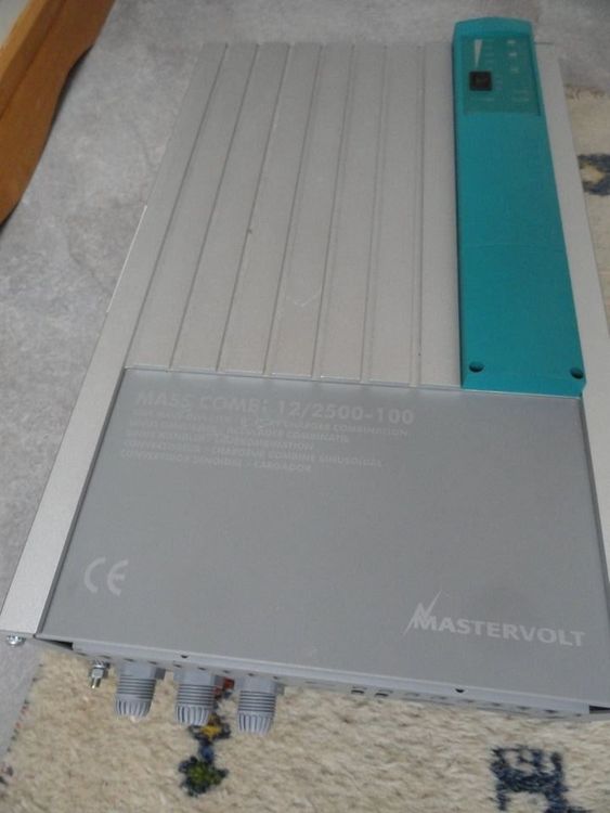 Mastervolt Mass Combi Wechselrichter u. Ladegerät 12/2500 (Gebraucht ...