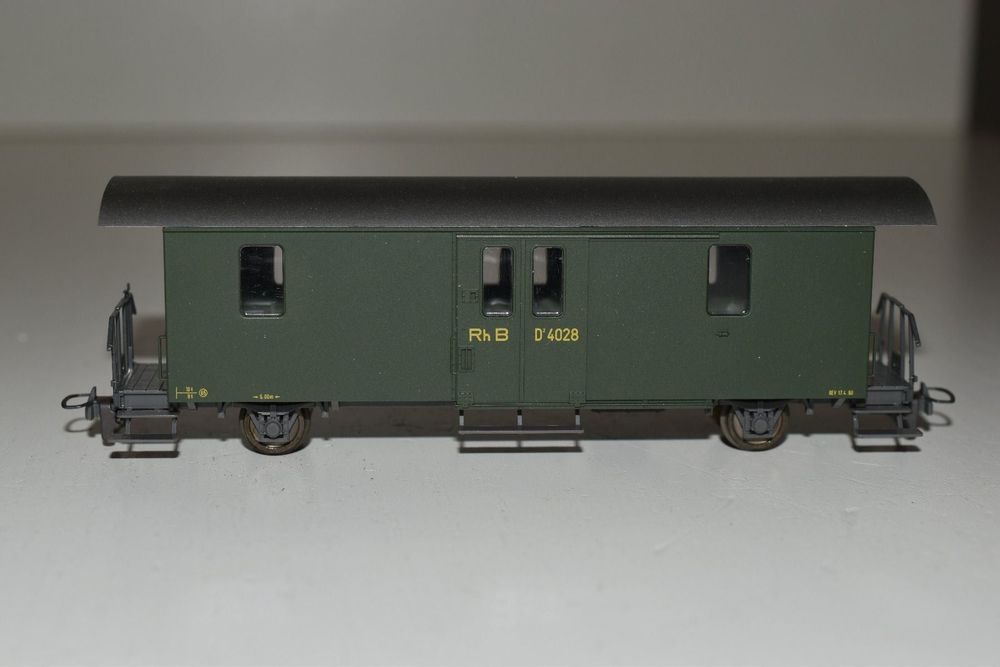 RhB Gepäckwg D2 4028 Bemo HOm (Gebraucht) in Laupen ZH für CHF 16 – mit Lieferung auf Ricardo kaufen