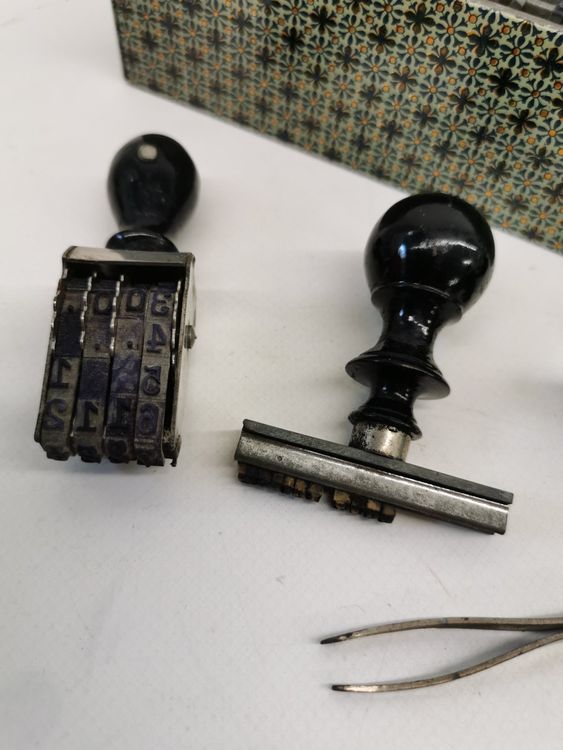 Alte Alphabet Stempel Set Perfect mit Halter | Kaufen auf Ricardo