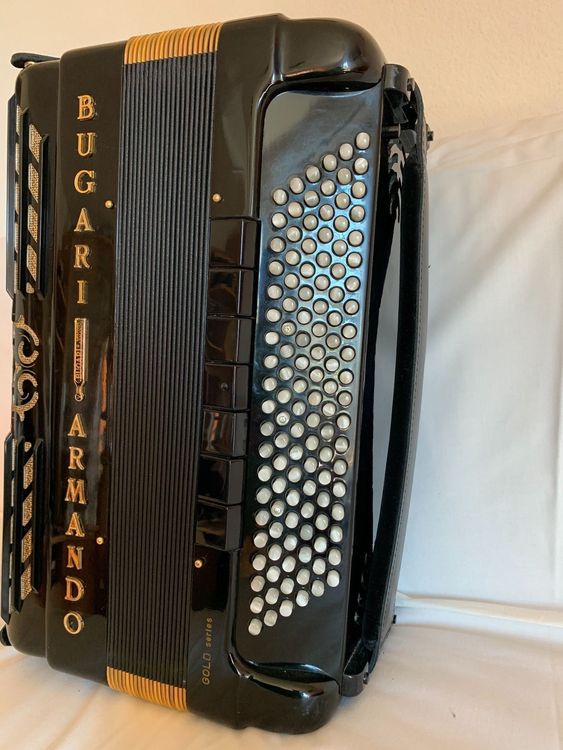 Akkordeon Bugari Armando Gold Series (Gebraucht) in Zürich für CHF 4600 ...