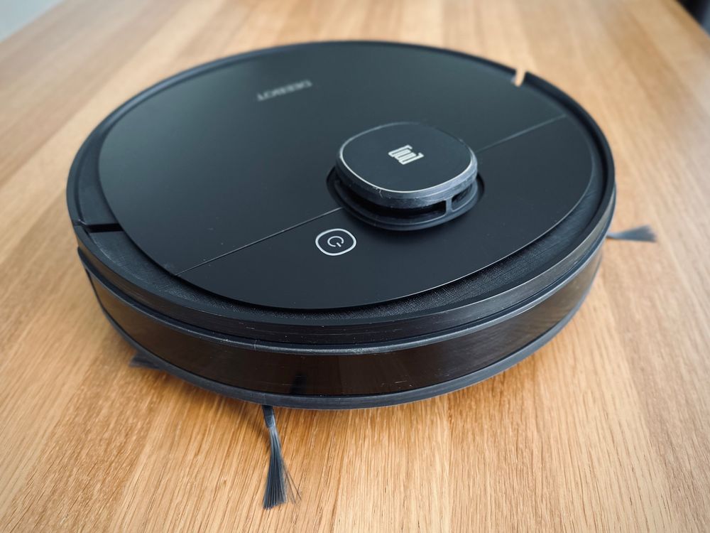 Ecovacs Deebot 950 Saug und Wischroboter | Kaufen auf Ricardo
