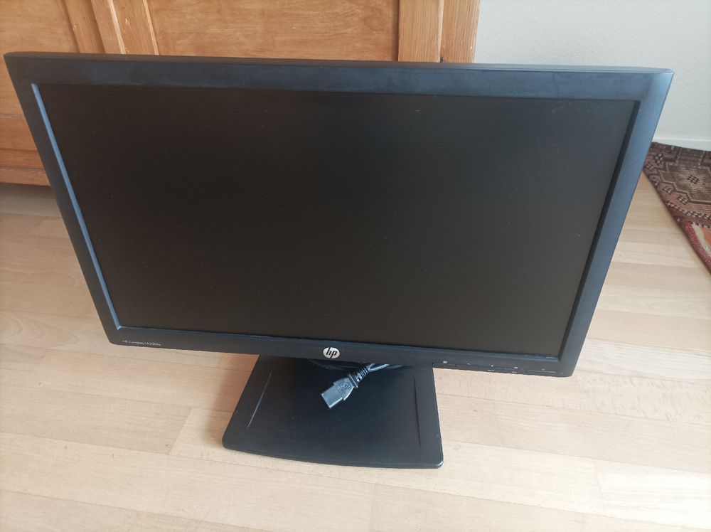 HP Compaq LA2006x Monitor 50.8cm (20") (Gebraucht) in Olten für CHF 5 ...