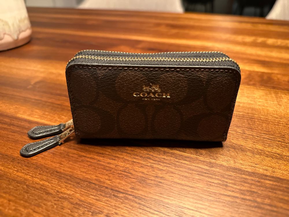 Coach Portemonnaie (Gebraucht) in Locarno für CHF 35 – mit Lieferung ...