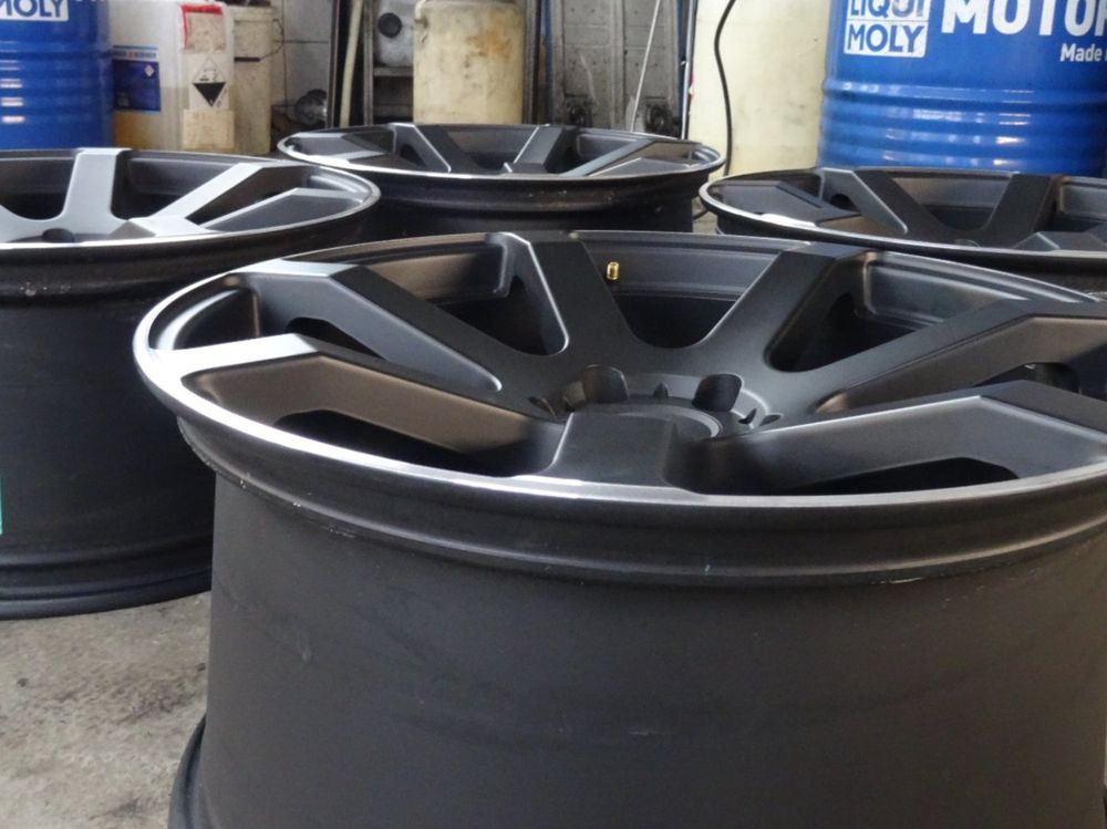 Giovanna Felgensatz 10x20 ET40 5x114.3 Für Japaner | Kaufen auf Ricardo