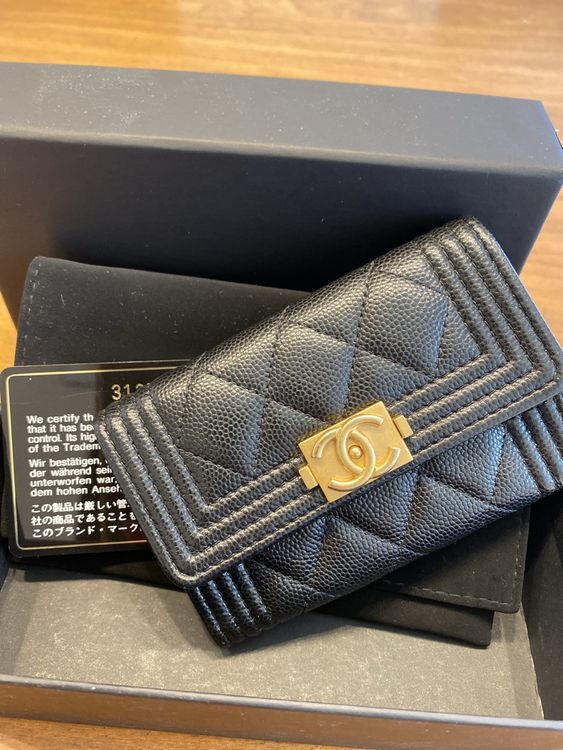 Carte chanel (Gebraucht) in Chêne-Bourg für CHF 450 – mit Lieferung auf ...