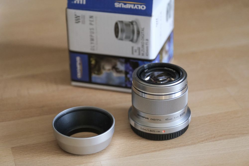 Olympus M.ZUIKO DIGITAL 45/1.8 MFT, silber | Kaufen auf Ricardo