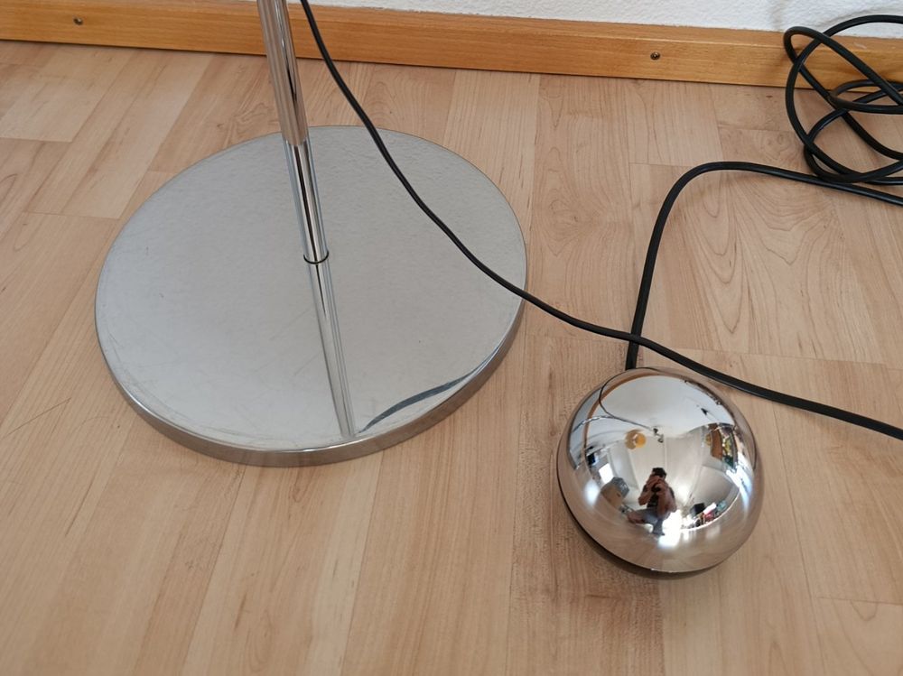Retro Stehlampe 80er Jahre, mit Dimmer (Gebraucht) in Wil SG für CHF 190 – nur Abholung auf ...