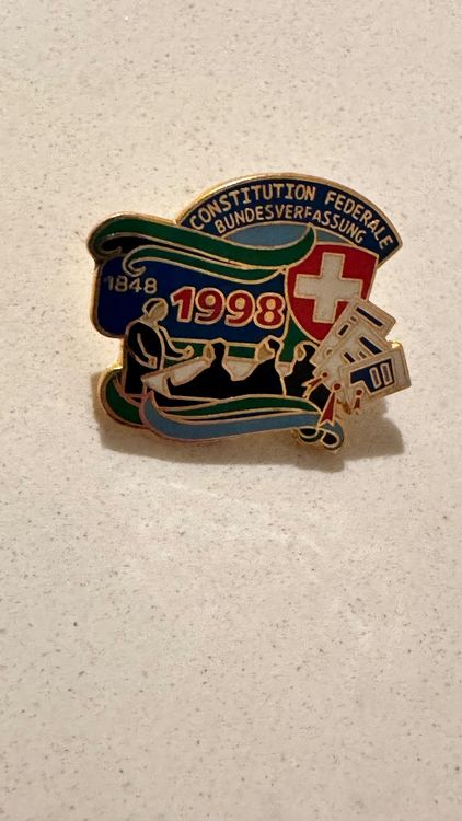 Schweiz Bundesverfassung Pin + | Kaufen auf Ricardo