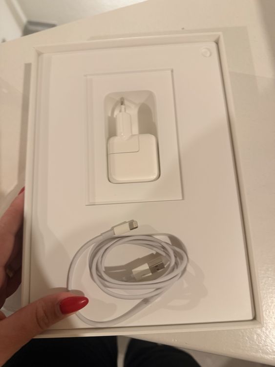 iPad Pro 9.7-inch Wi-Fi + Cellular 128GB Rose Gold (Gebraucht) in ...