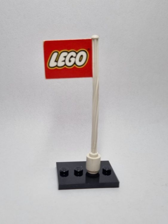 LEGO 777px7ridged White Flag on Flagpole, Wave with Lego (Gebraucht) in ...