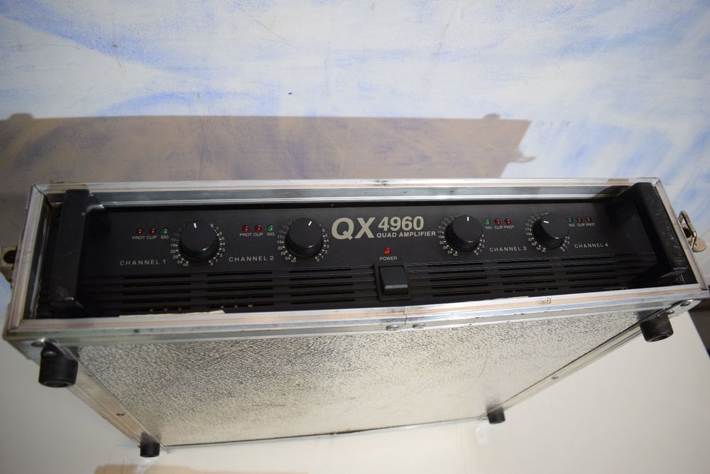 interM QX 4960 Quad Amplifier 4x 240 Watt | Kaufen auf Ricardo
