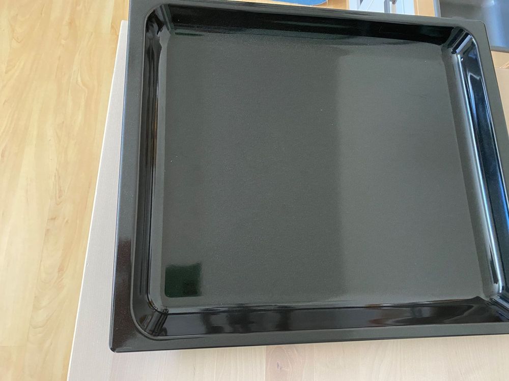 Backblech Miele Perfect Clean tief schwarz (Gebraucht) in Grenchen für ...