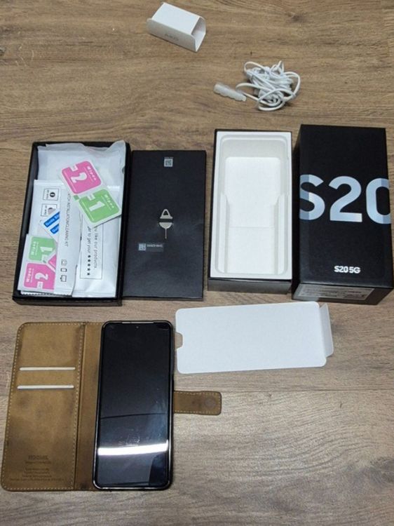 Samsung Galaxy S20 5G Weiss, Inkl. Zubehör Defekt (Defekt) in Stein am ...