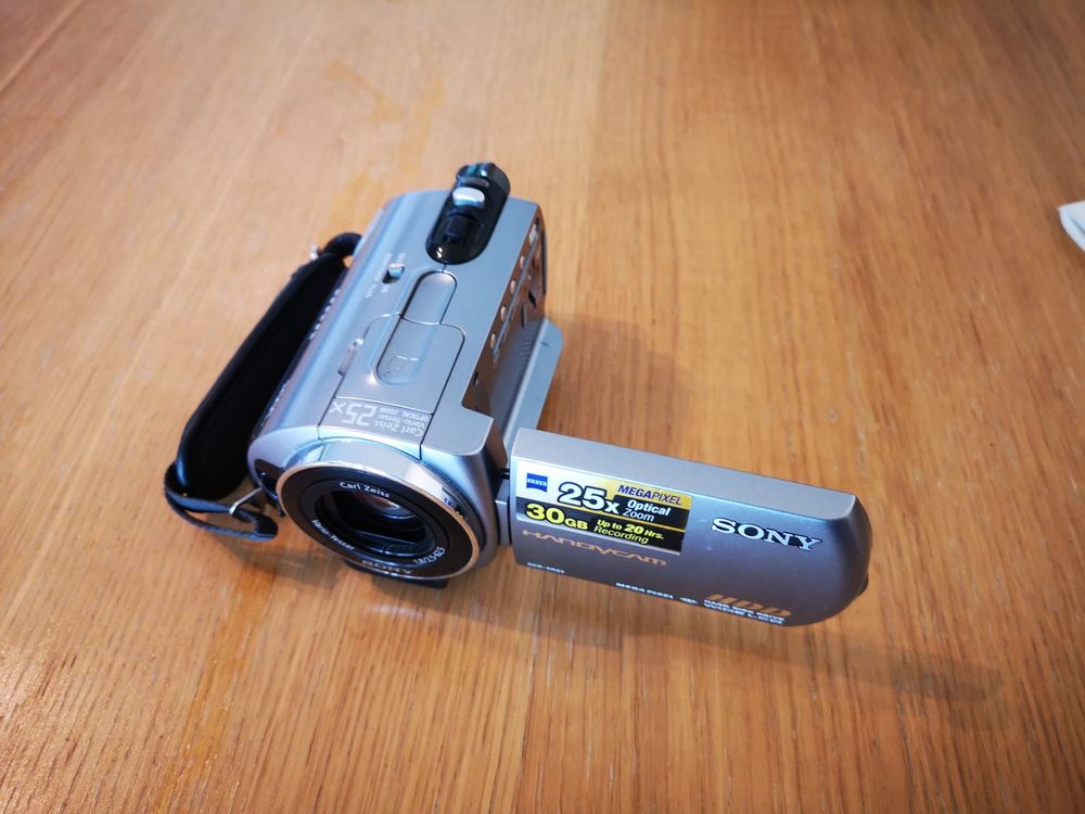 Handycam Sony DCR-SR62 HDD (Gebraucht) in Nunningen für CHF 150 – mit ...