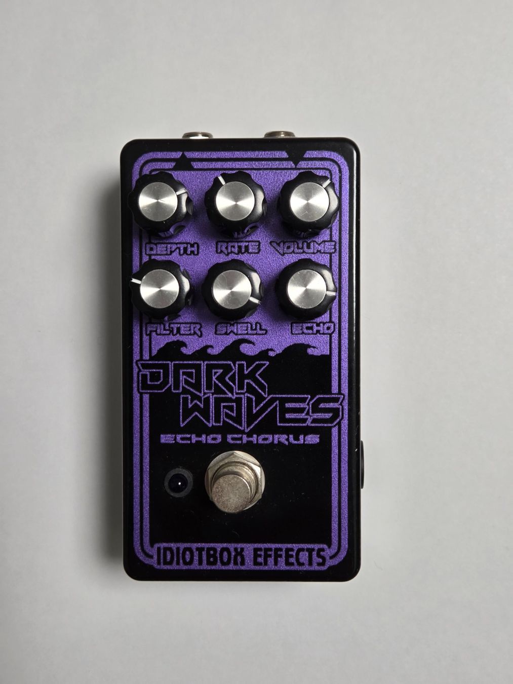 Idiotbox Dark Waves Chorus und Echo Pedal (Gebraucht) in uetikon am see ...