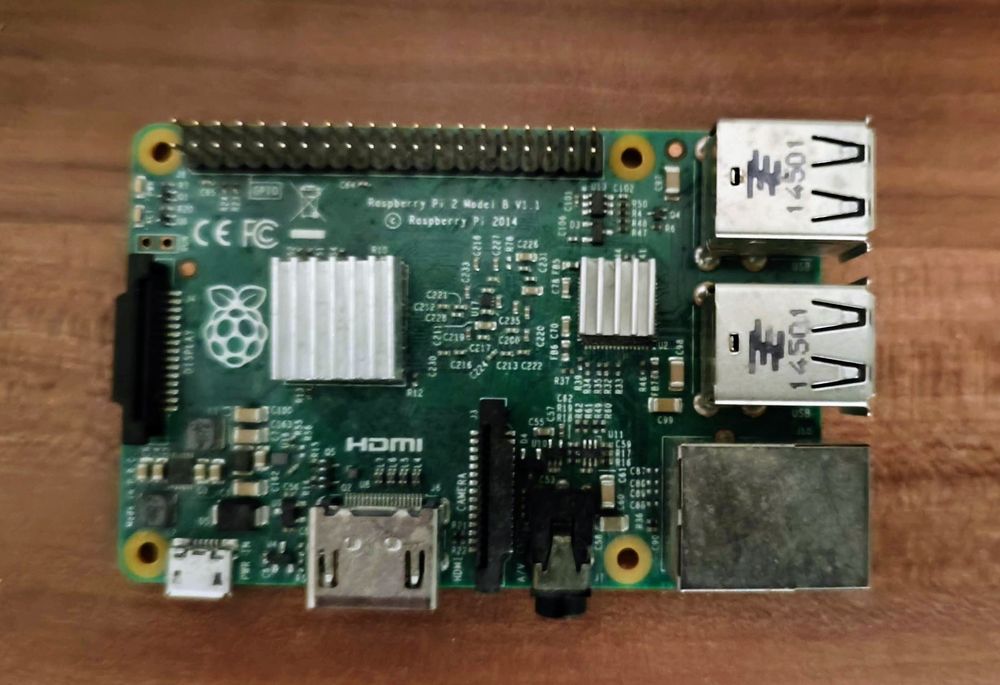 Raspberry Pi 2 Model B Einplatinencomputer mit Quad-Core-CPU | Kaufen auf Ricardo