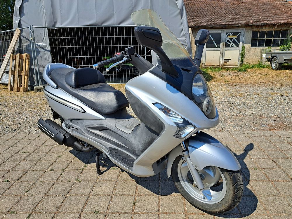 SYM GTS 250 | Kaufen auf Ricardo