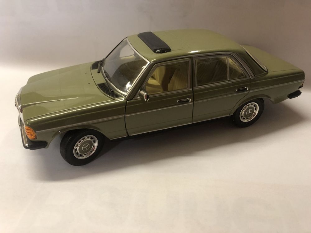 Mercedes 240D Modell 1/18 (Neu (gemäss Beschreibung)) in Belp für CHF ...