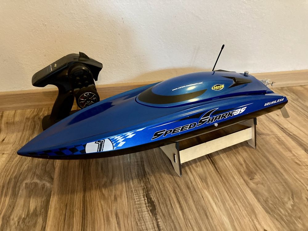 RC Rennboot (Gebraucht) in für CHF 50 – nur Abholung auf Ricardo kaufen