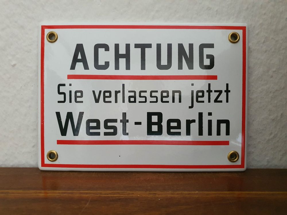 Emailschild Achtung West Berlin Logo Emaille Schild Vorsicht | Kaufen auf Ricardo